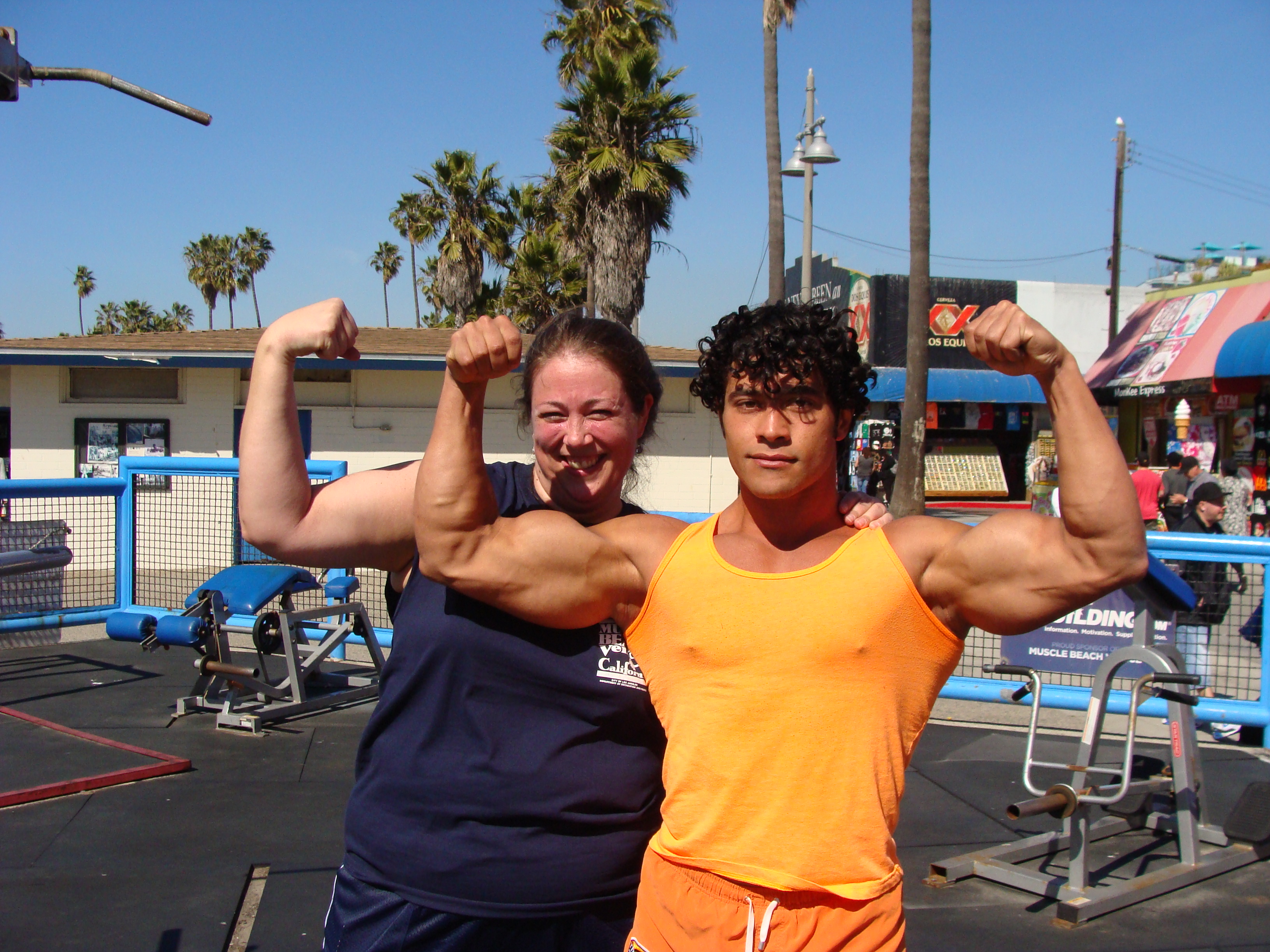 Bishoy Hanna Traveling Marla Muscle Beach bodybuilding – MarLa Sink Druzgal
